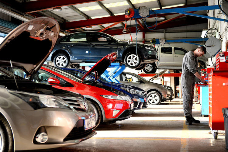 Major Advantages Of Regular Car Service Autos Flux major-advantages-of-regular-car-service-autos-flux